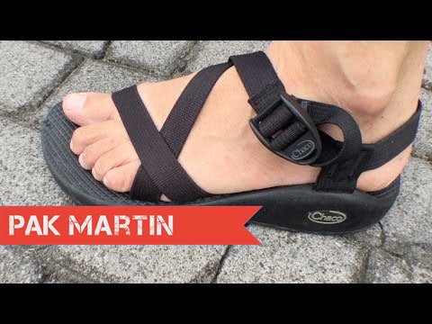 Lari Pagi Pakai Sandal | Vlog 289 - YouTube