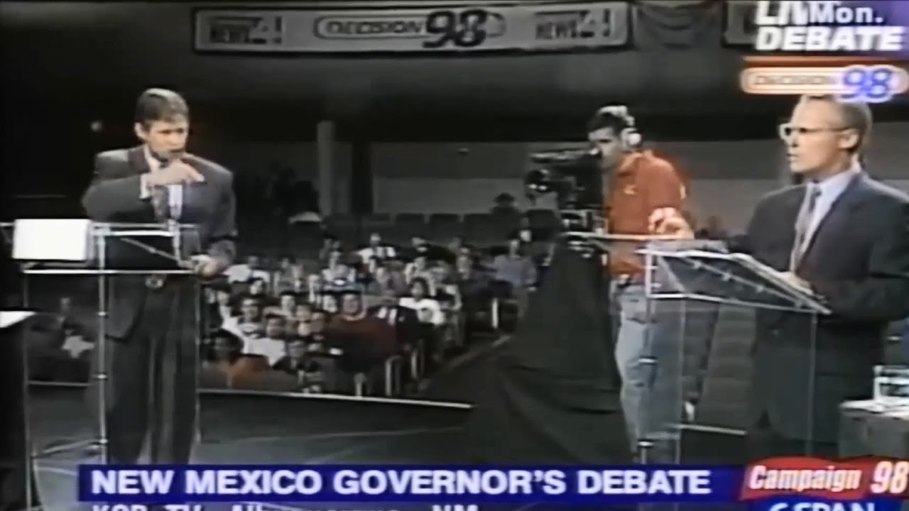 Gary Johnson: Master Debater - YouTube