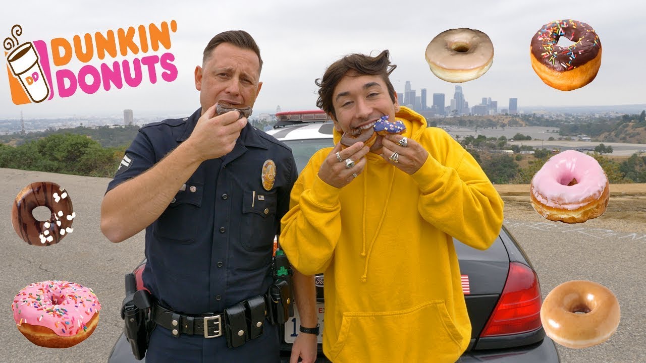 DONUT MUKBANG WITH A POLICE OFFICER (LAPD) - YouTube