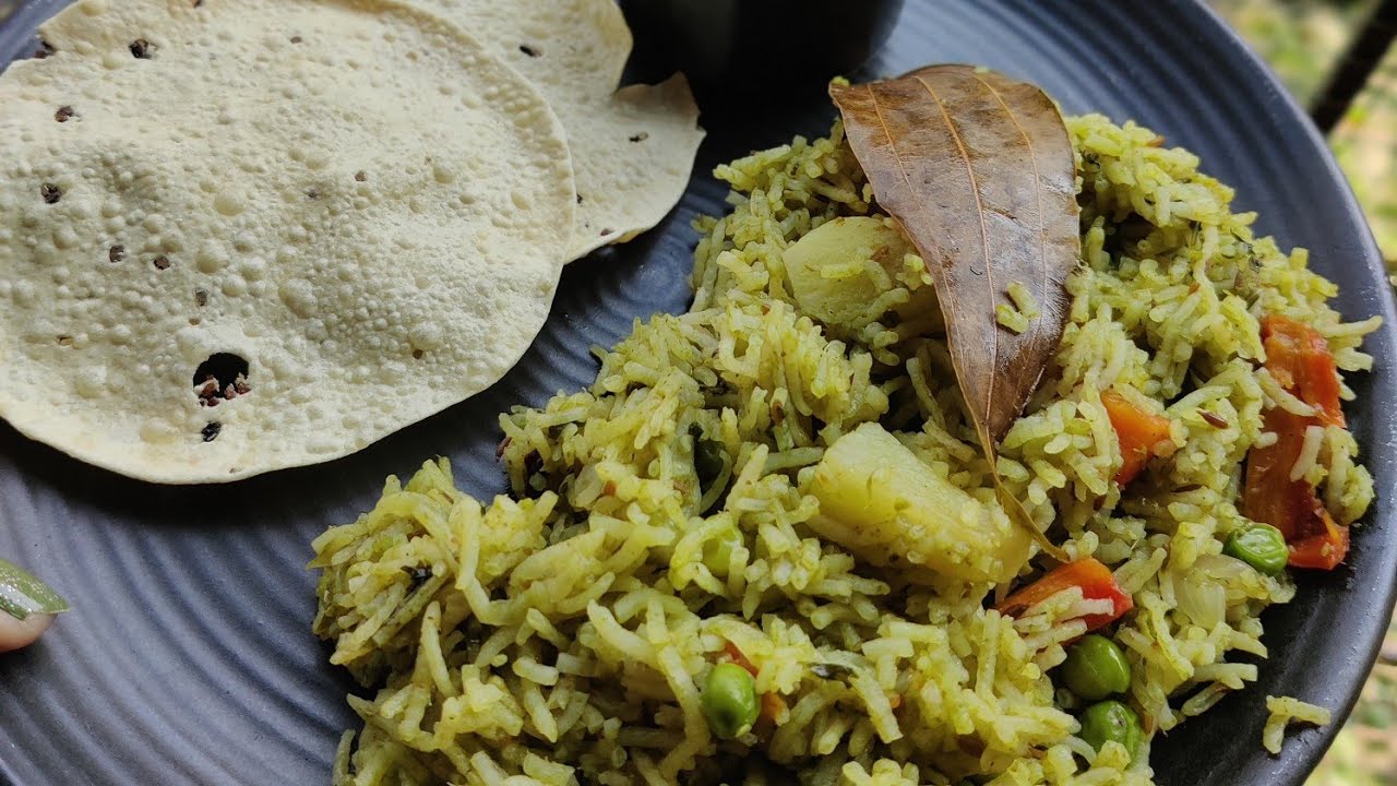 Palak pulao |Palak rice | Spinach rice | Quick and easy palak pulao ...