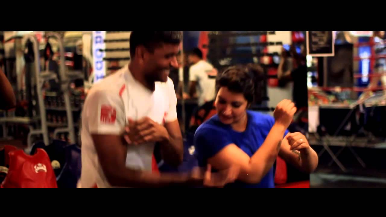 Fighters Dance The Bollywood Way | Fitness Fight Club Bangalore - YouTube