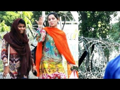 Bebo live video chat with fans - YouTube