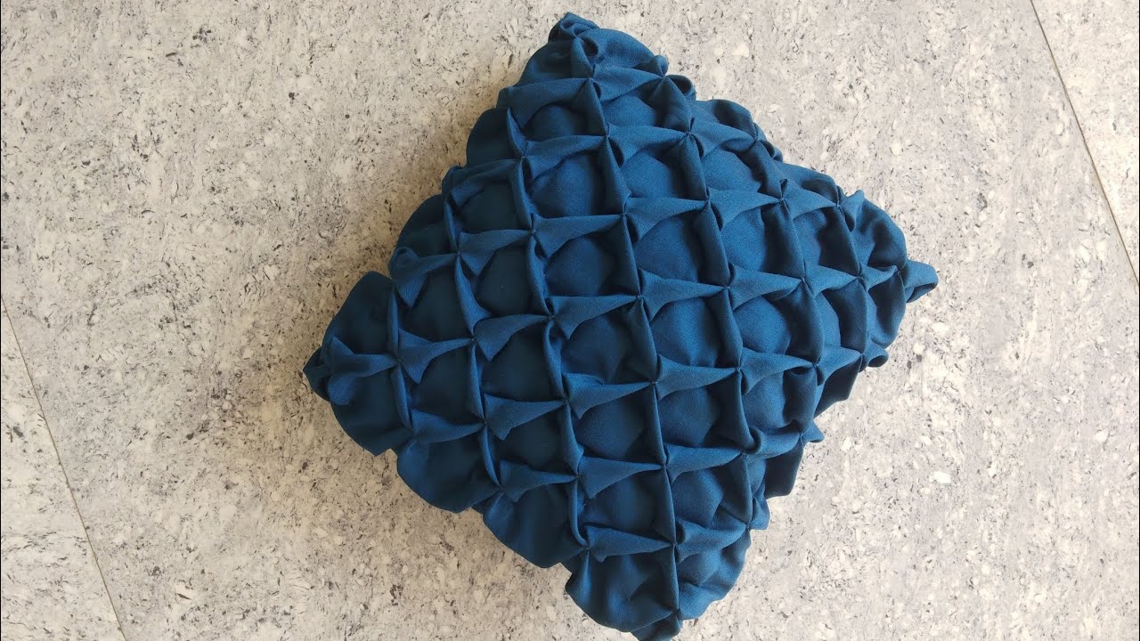 Long arrow smocking cushion cover making pillow design#pattern#takiya#stylish#cojin#drapeados# ...