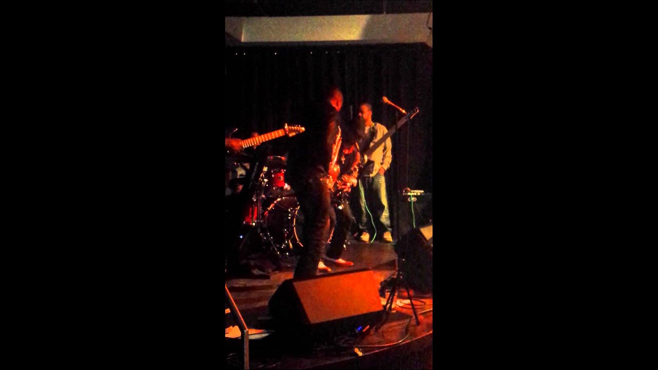 Antoine Knight & Eric Darius - YouTube