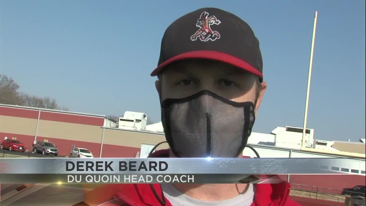 Du Quoin Football prepares for week one - YouTube