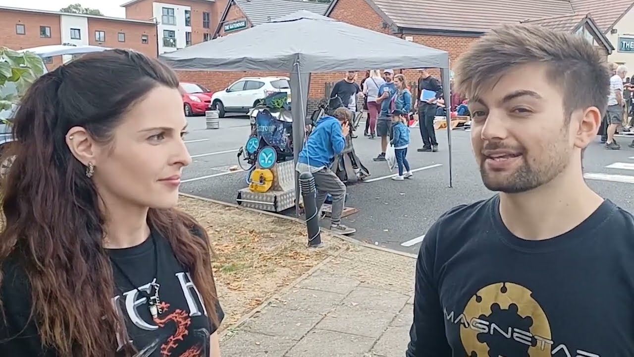 Mallet Media Interviews - Ellis Ware // Robot Wars Magnetar - YouTube