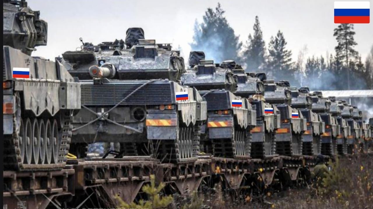 1 minute ago! A train carrying 345 Russian tanks was blown up by ...