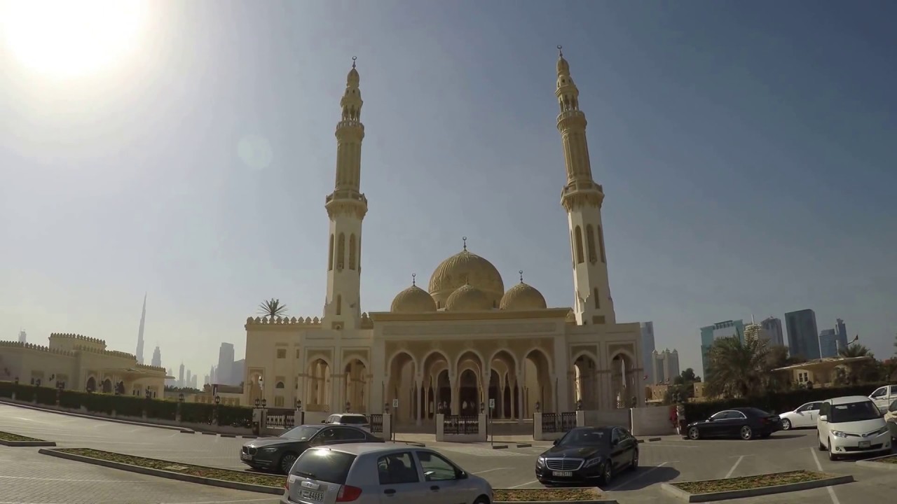 Exterior of Za’abeel Grand Mosque in Dubai [CC] - YouTube