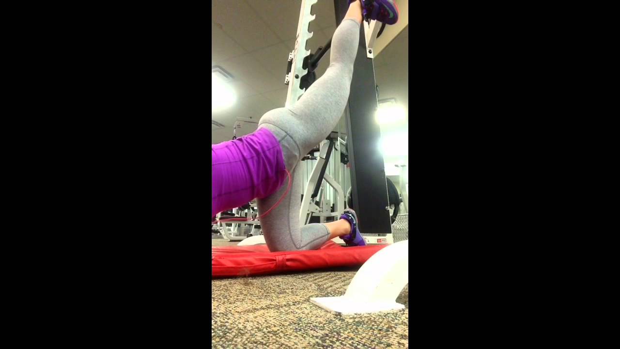 Randi Kennedy Fitness - Smith Machine Donkey Kickback - YouTube