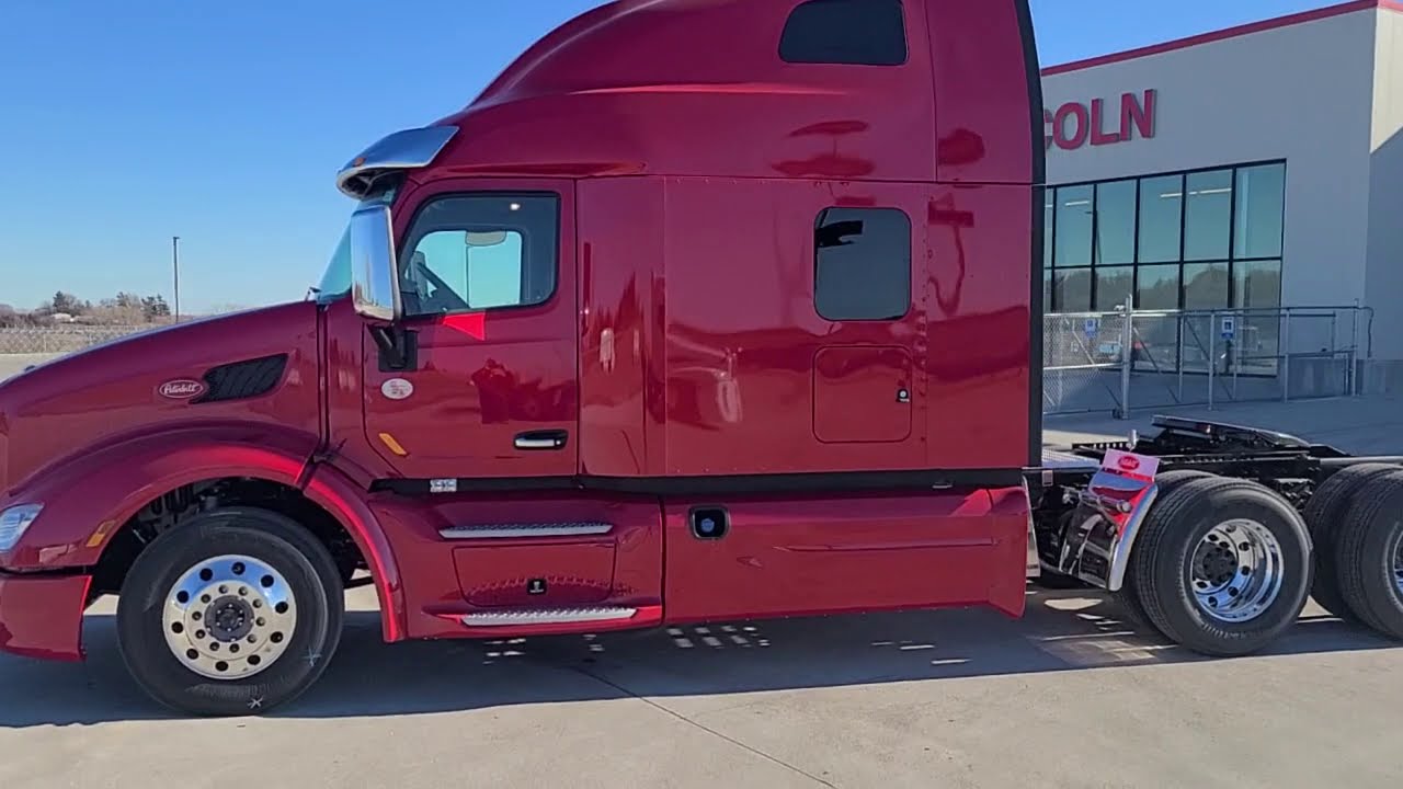 WALKAROUND 2022 PETERBILT MODEL 579 ULTRALOFT YouTube WALKAROUND 2022 PETERBILT MODEL 579 ULTRALOFT YouTube