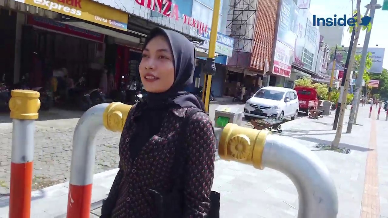PEDESTRIAN CAKRANEGARA - YouTube