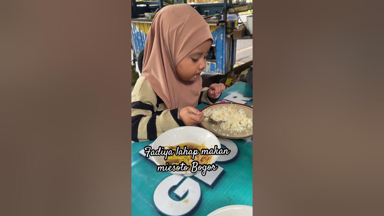 Makannya Lahap - YouTube