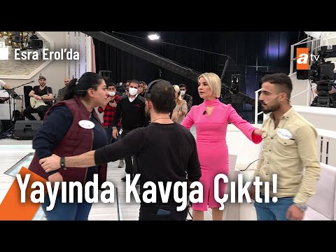 Canlı yayında zor anlar! Stüdyoda ortalık karıştı! @EsraErolatv 25 Kasım 2021