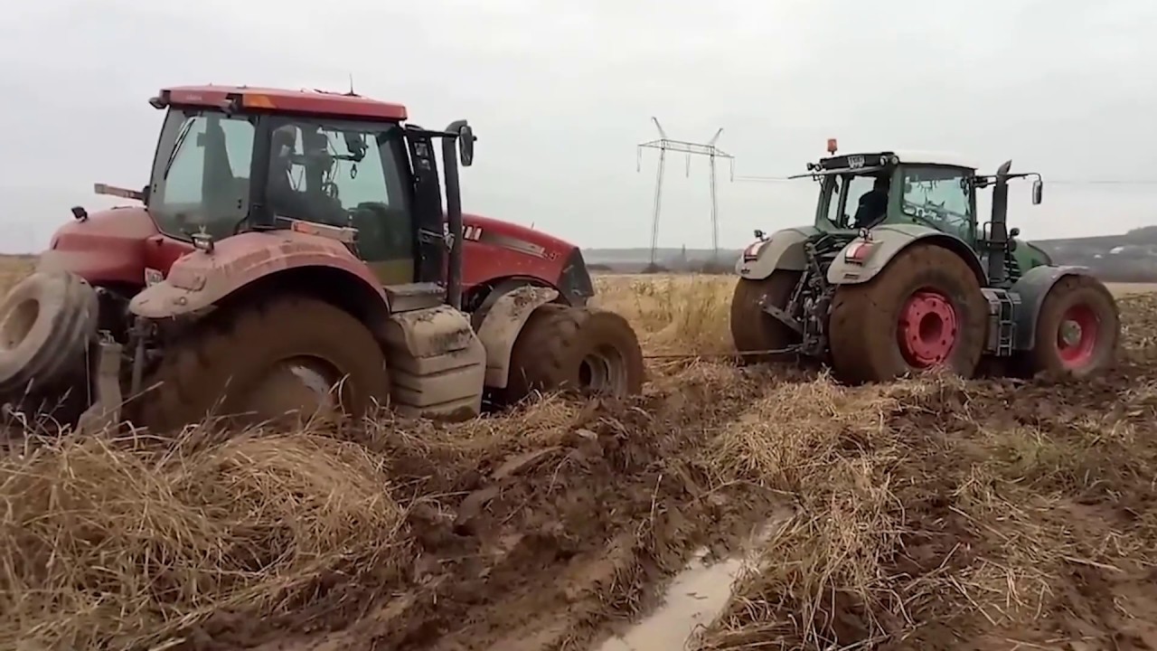 2020 🥵Tractores atascados en el barro // Tractors Bogged Stuck In Mud ...