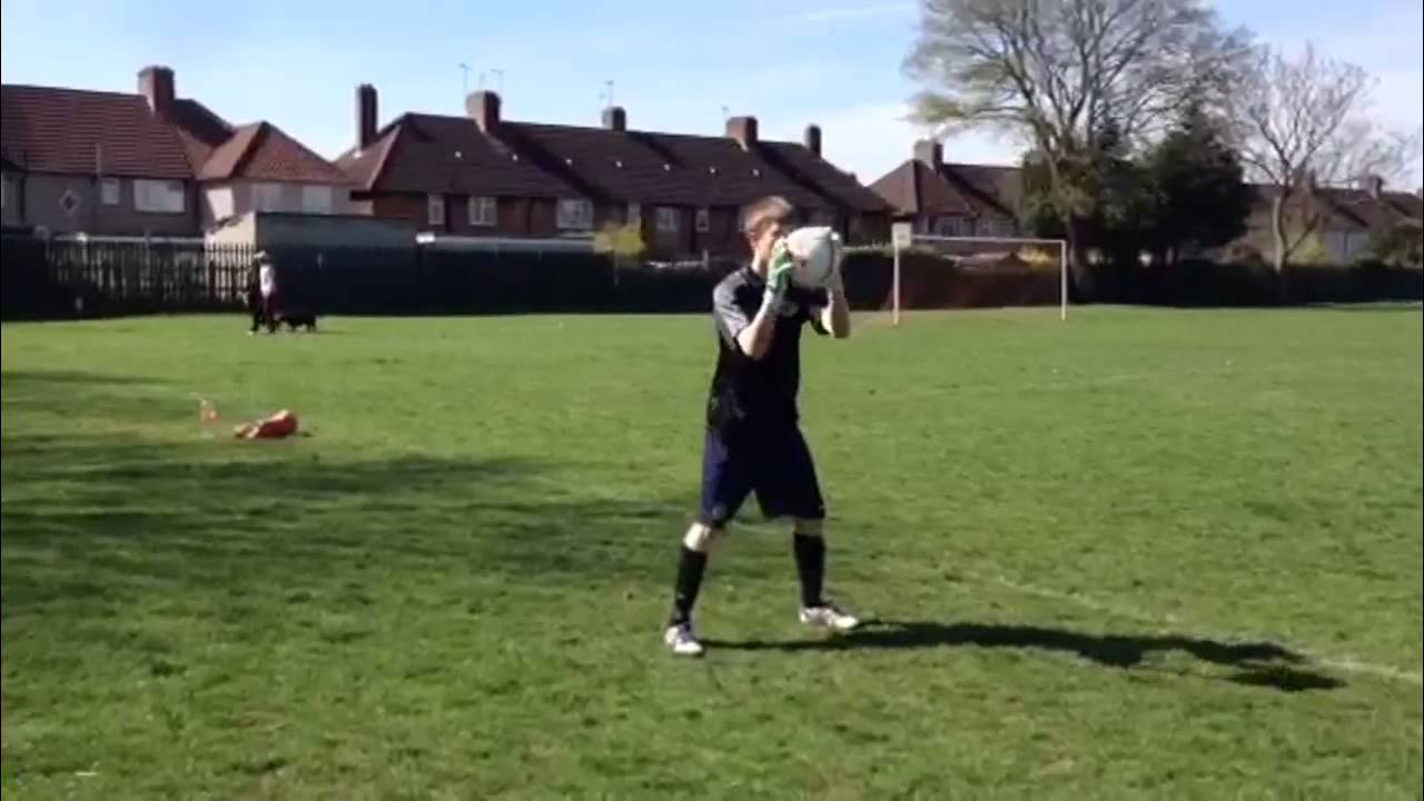 Senrab Tigers FC U18 2012/13 league Champions - YouTube