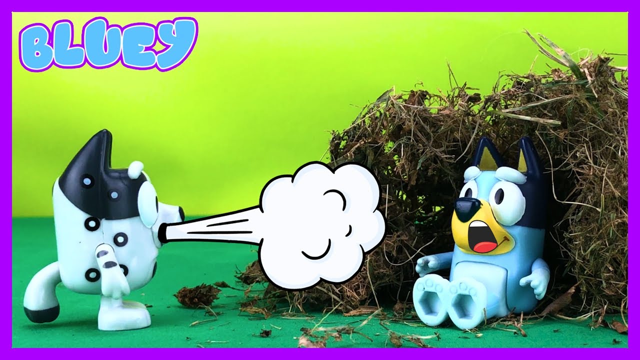 BLUEY 🐷 Three Little Pigs Episode | Pretend Play with Bluey Toys ...