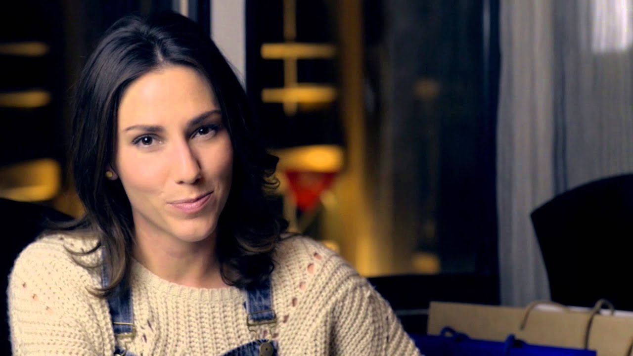 SPRINGFIELD: SONIA GIL SHARES HER STORY THIS XMAS - YouTube