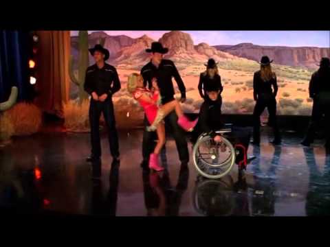 Last Name Glee - Luke laird, hillary lindsey, carrie underwood ...