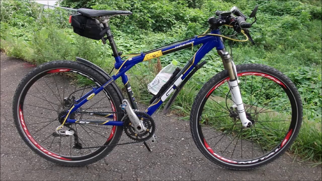 18年前のサスフォークを修理する MANITOU MARS ① ニコイチ編 - YouTube