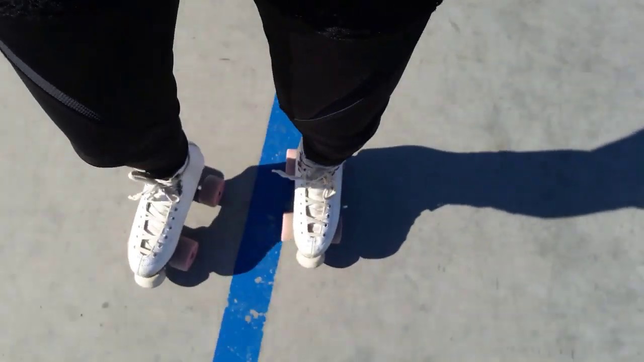 Swizzles / Lemons | Quad Roller Skating for Beginners - YouTube