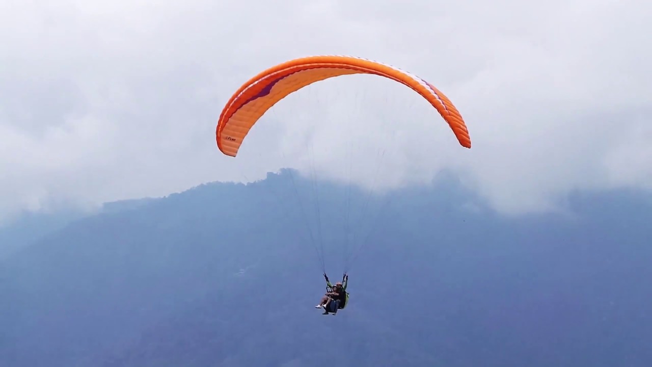 Parapente en La mesa de Ruitoque - YouTube