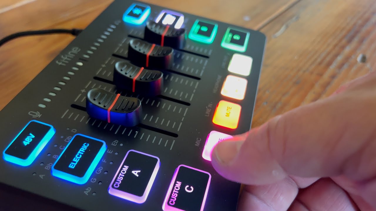 $40 Gaming Audio Mixer, Streaming RGB PC Mixer, Autotune, custom ...