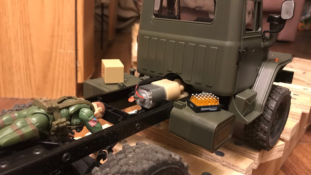 WPL B-36 RTR Center Drive Shaft Temporary Fix - YouTube