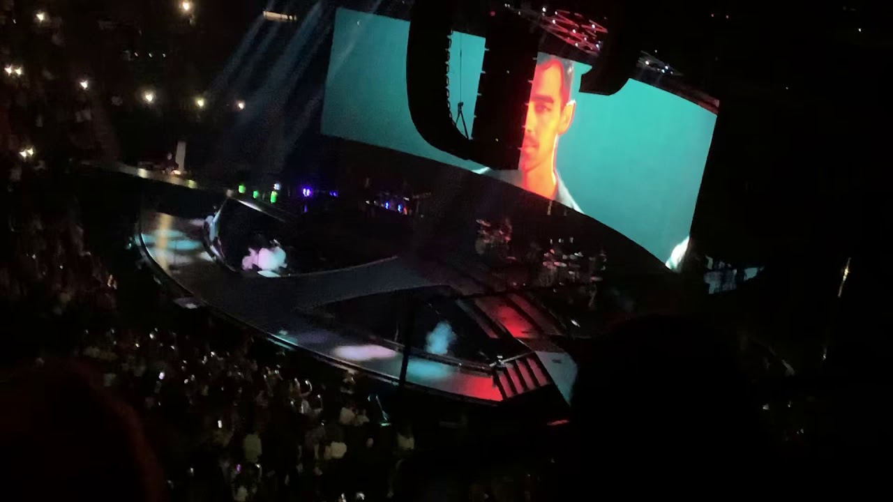 entrée des jbbbb - YouTube