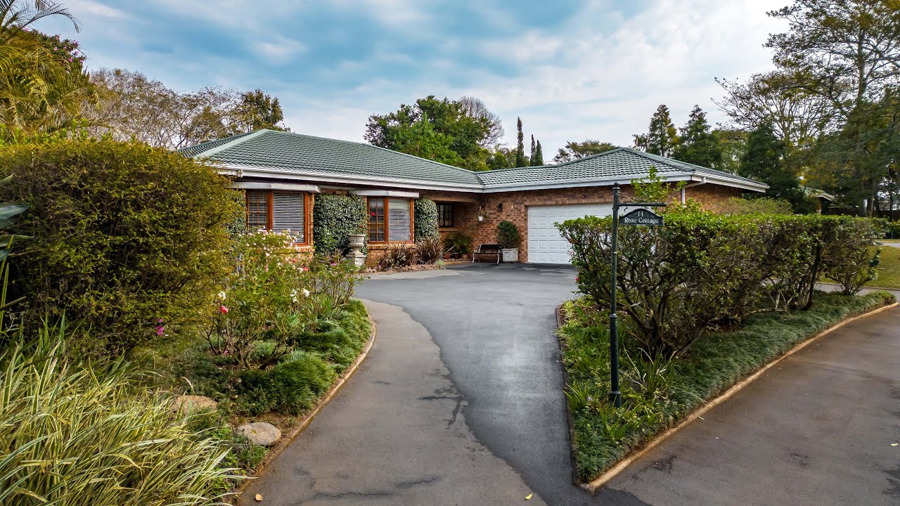 Duncton Wood, Hillcrest Park | Video Tour - YouTube