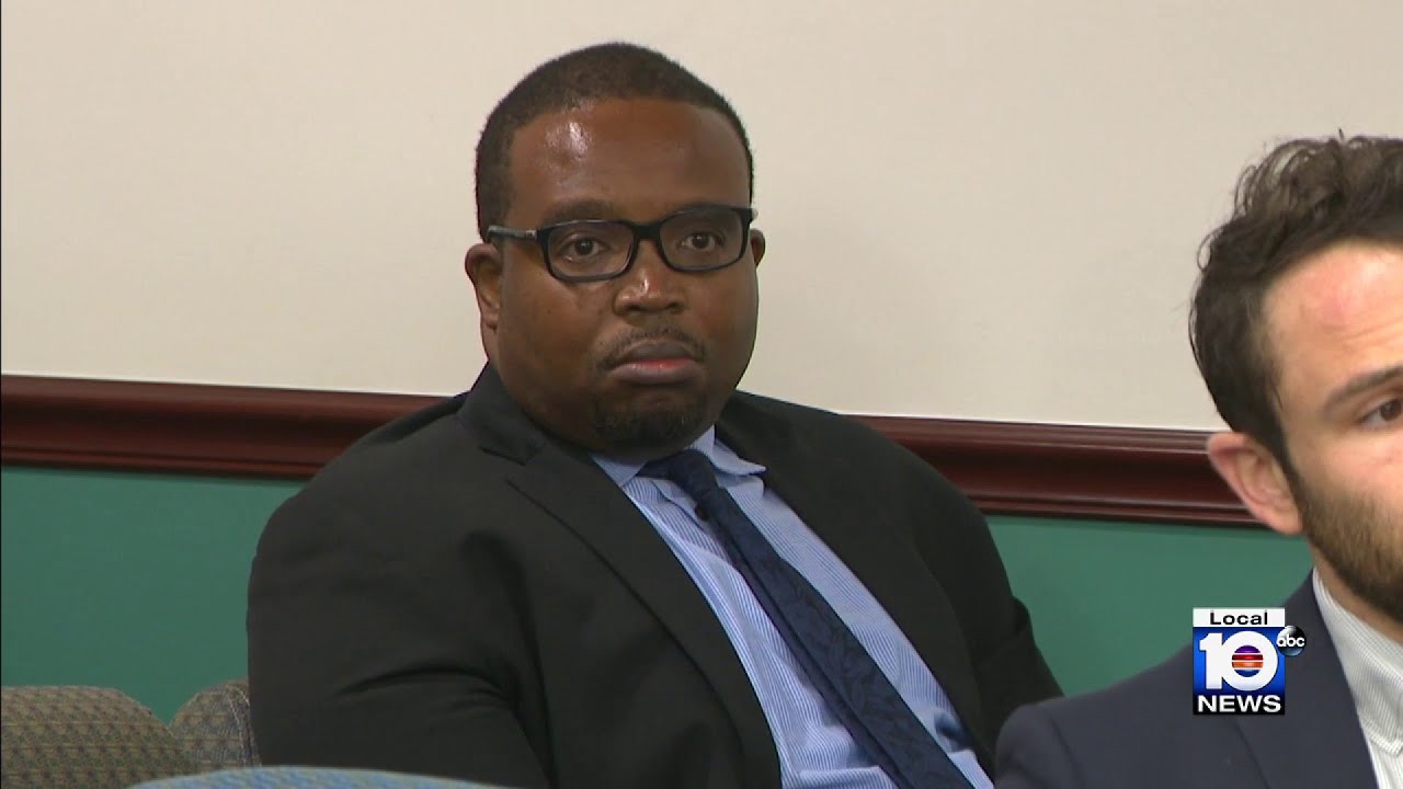 Judge delays decision to reinstate former North Miami Beach ...