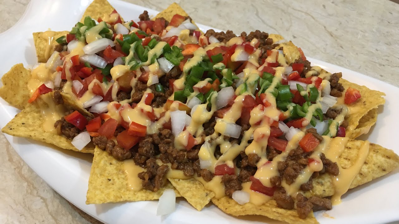 How to cook Overload and cheesy beef nachos (restaurant style) - YouTube