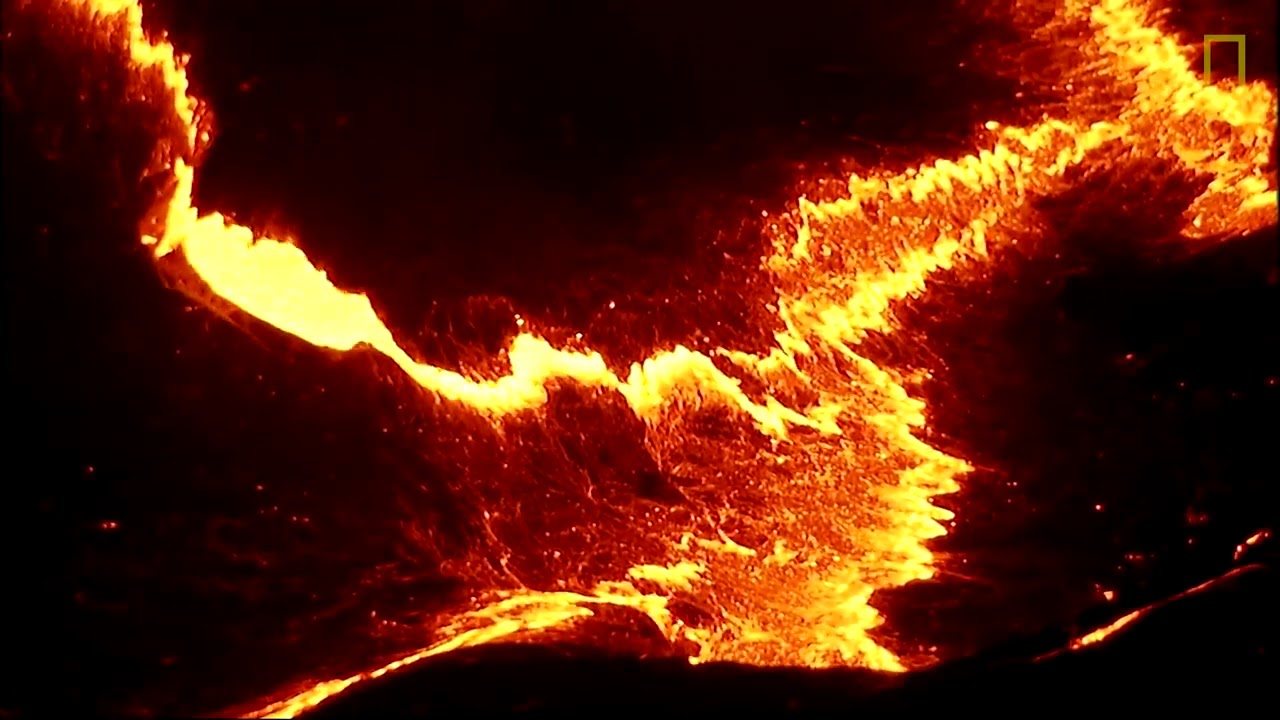 VOLCANOS 101-NATIONAL GEOGRAPHIC - YouTube