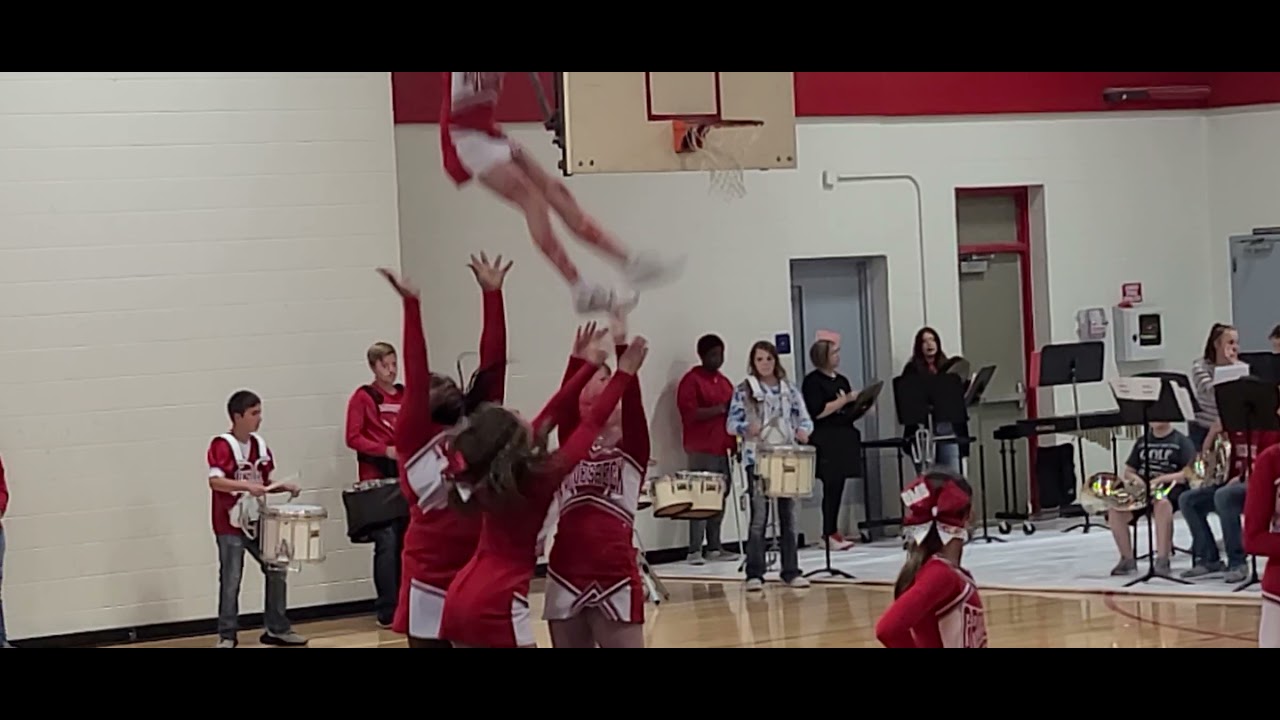 MOST HYPED JIG 2 AT MIDDLE SCHOOL PEP RALLY EVER - YouTube