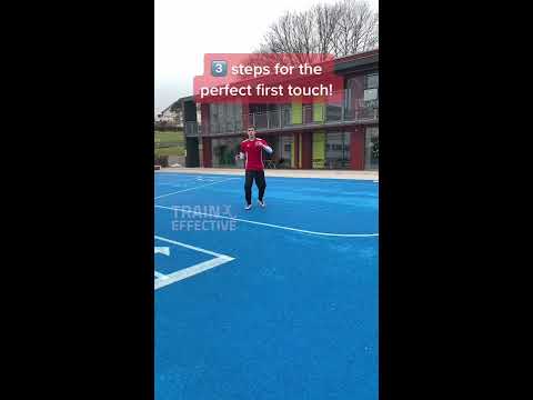 3 Steps For The PERFECT First Touch In Football - YouTube