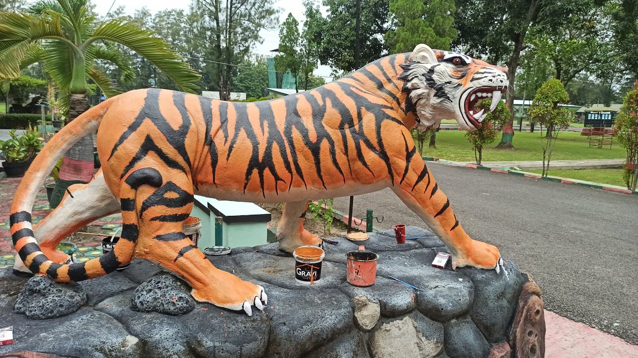 Macan Loreng - YouTube