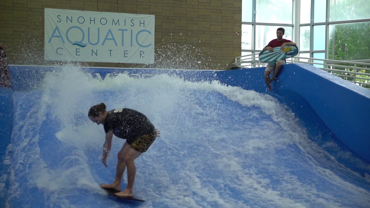 Scott Callen on the FlowRider FLOW Tour at Snohomish Aquatic Center Pro ...
