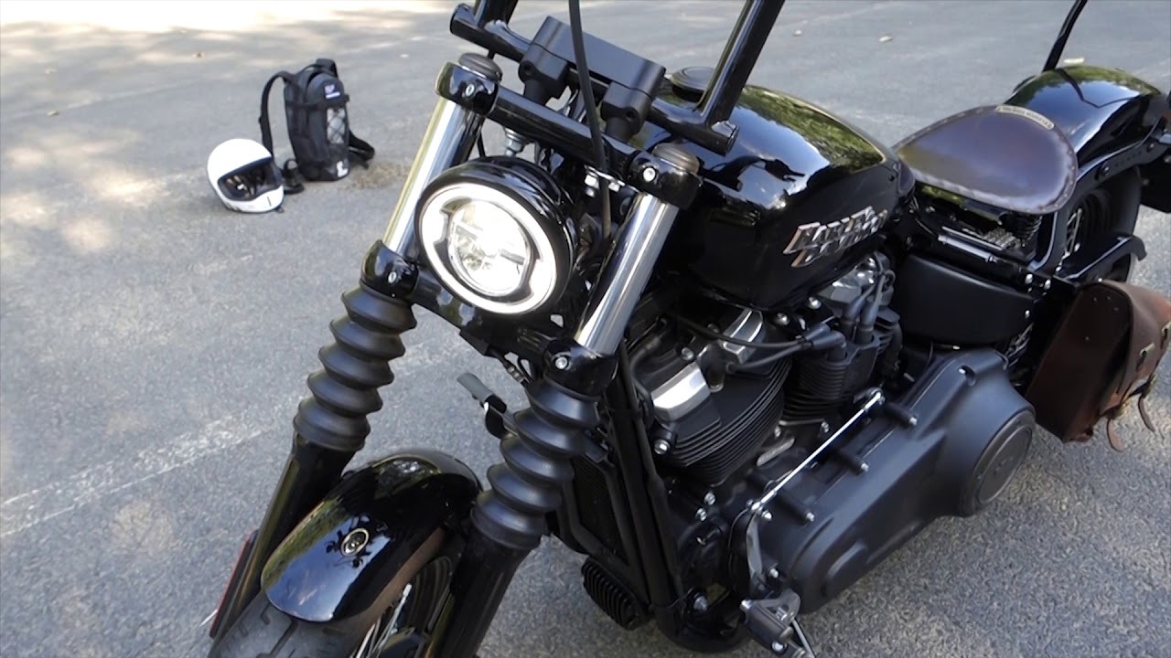 Harley Davidson Street Bob custom - YouTube