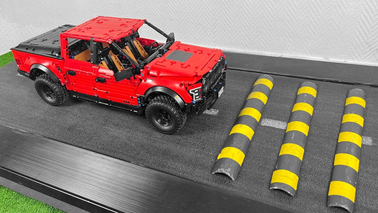 Lego Cars in treadmill – Ford Raptor | Lego Technic - YouTube
