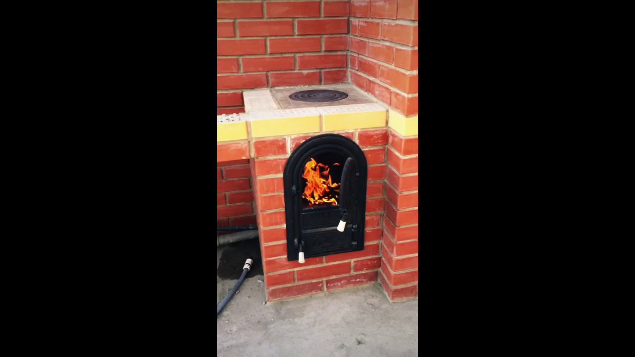 Gratar bine dotat de la "Gratar Construct". Ialoveni-Moldova barbeq-complex - YouTube