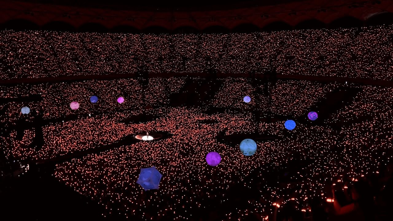 Coldplay - Fix You, live in Bucharest, Romania 13/06/2024 - YouTube