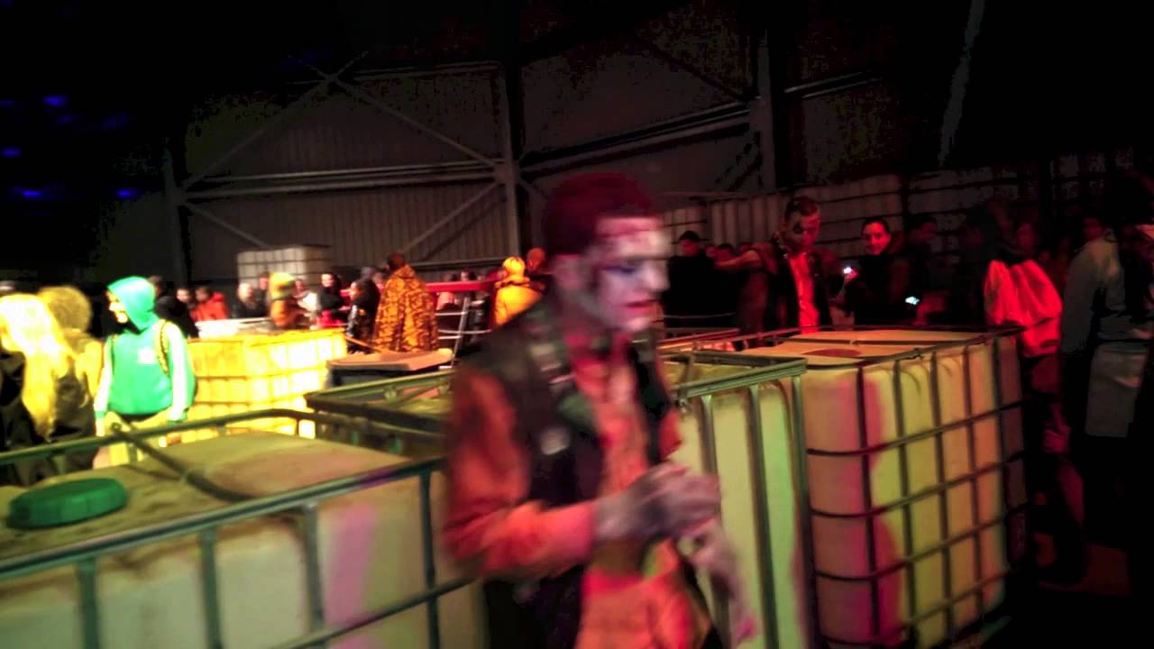Walibi Fright Nights 2013 - YouTube