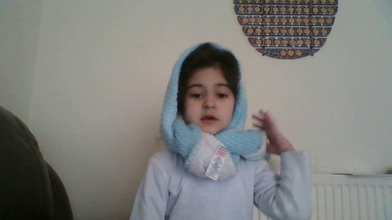 Shanum Self Recording Herself Reciting Surah Al-Fatiha - YouTube