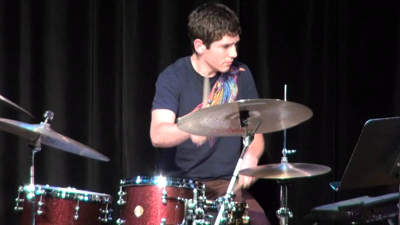 Landon Trimble performs "St. Thomas" - YouTube