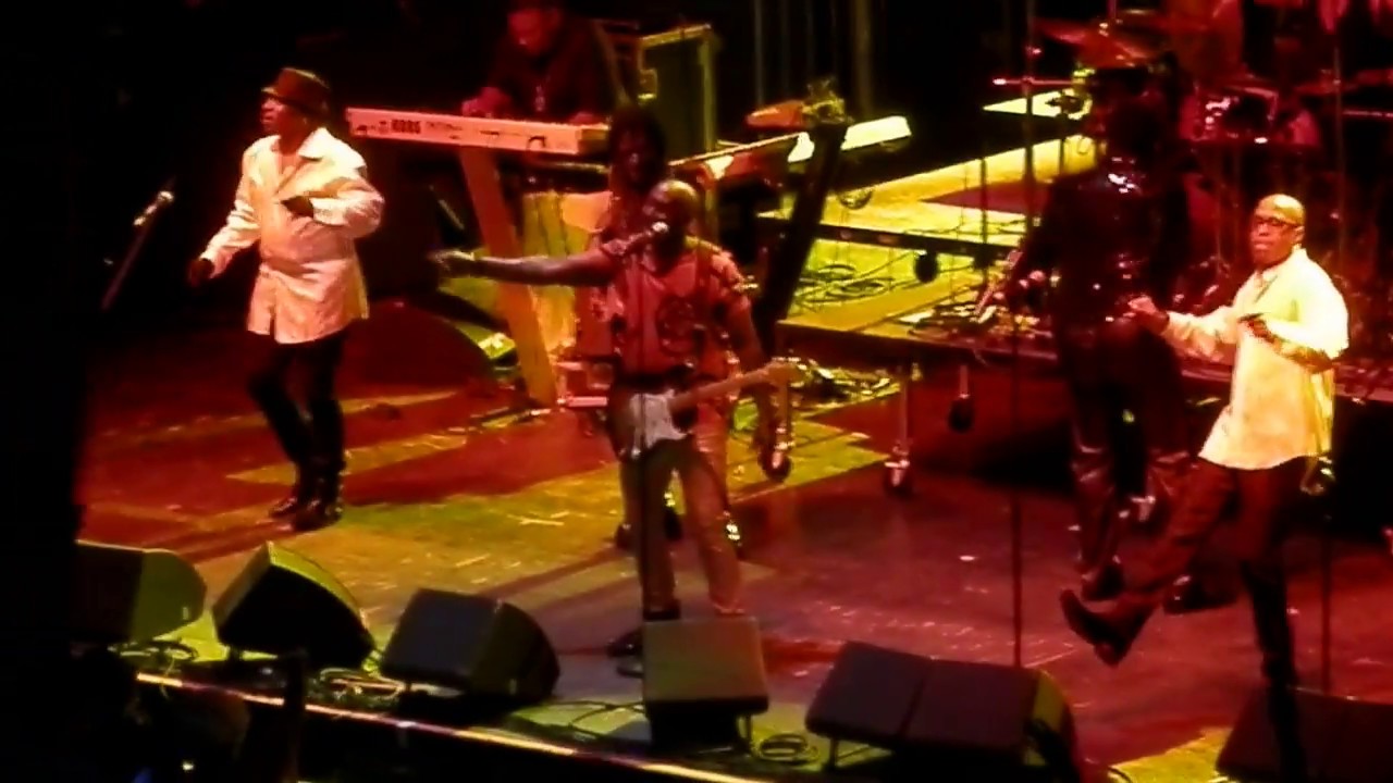 Cameo ft. Larry Blackmon - "Sparkle" (LIVE) - YouTube