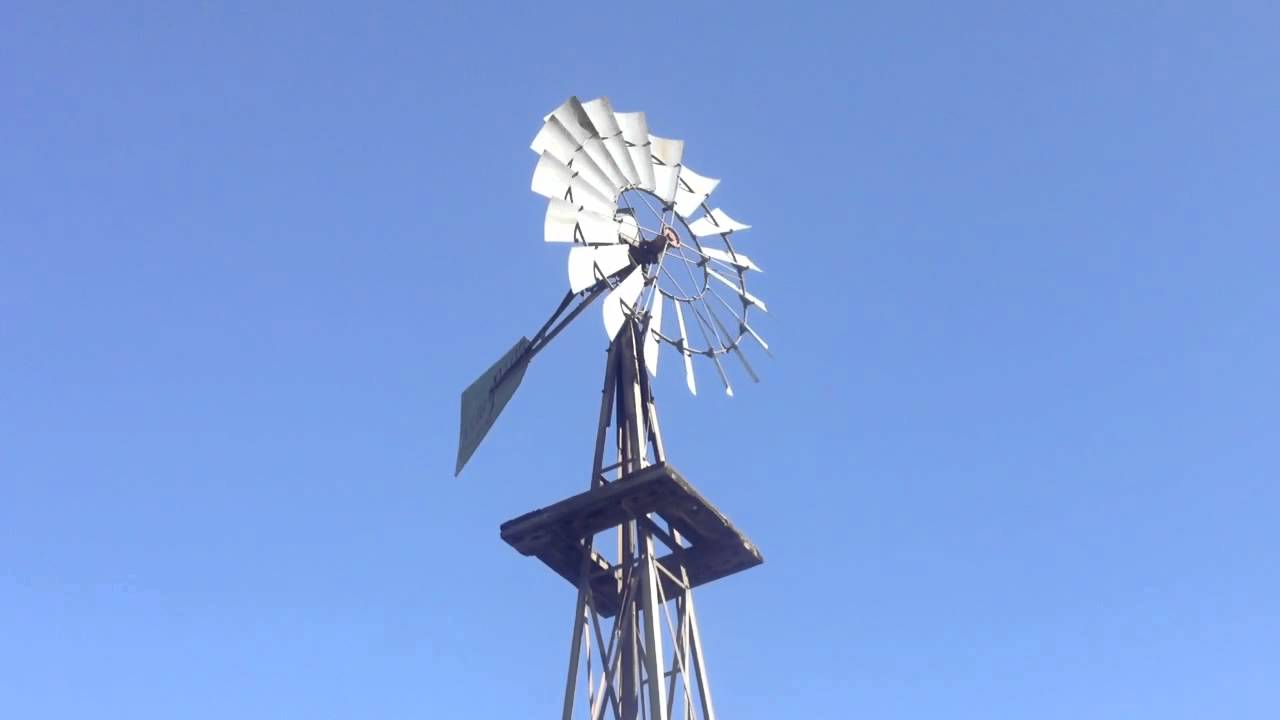 Windmill rotating around 100 RPM (frame rate of 29.97 fps) - YouTube