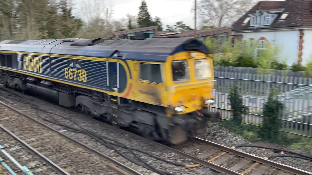 Class 66 | 66738 ‘Huddersfield Town’ | Light Engine | GB Railfreight ...