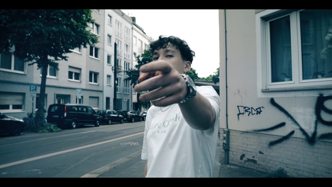 Alex Tyon - Bald wissen [Official Visualizer] - YouTube