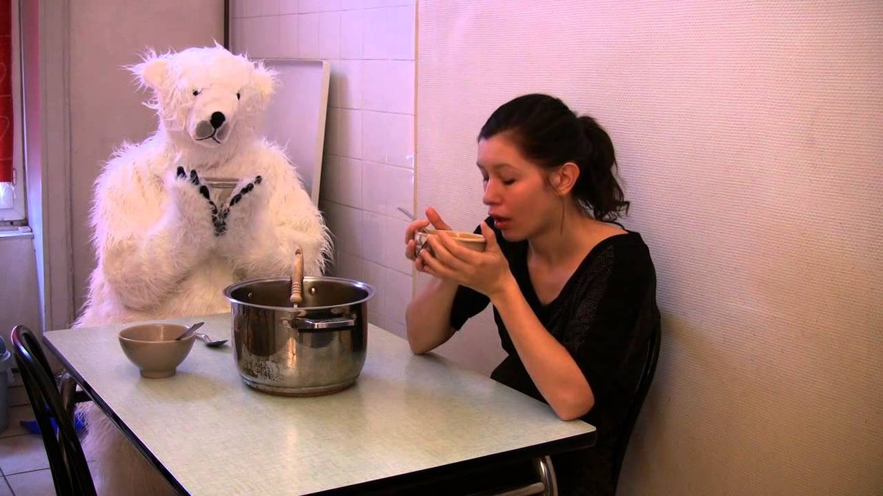 LA COLOC' - Épisode 01 - YouTube