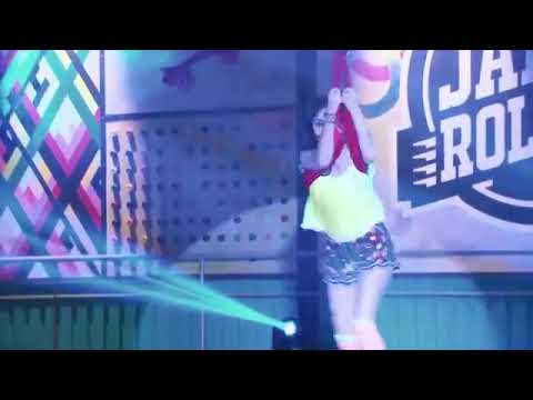 soy luna luna ve  simon 2. dans paten