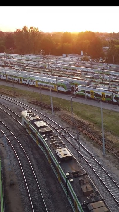 Będzie ciszej! #maszynista #pkp #automobile - YouTube